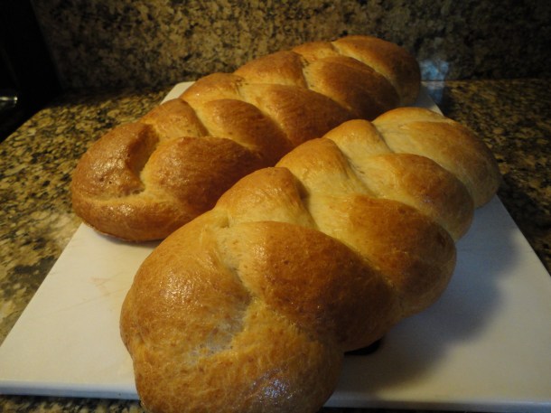 Parmesan Egg Bread – Perfect Pairings at Home
